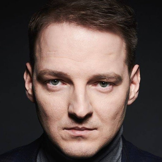 Portal WRC - Piotr Borlik w Skokach, zapraszamy na spotkanie z pisarzem